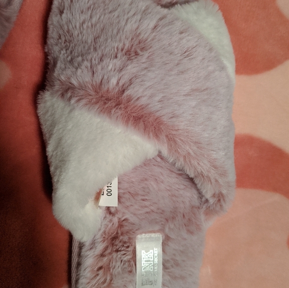 PINK Victoria's Secret | Shoes | Vs Pink Fuzzy Slippers | Poshmark